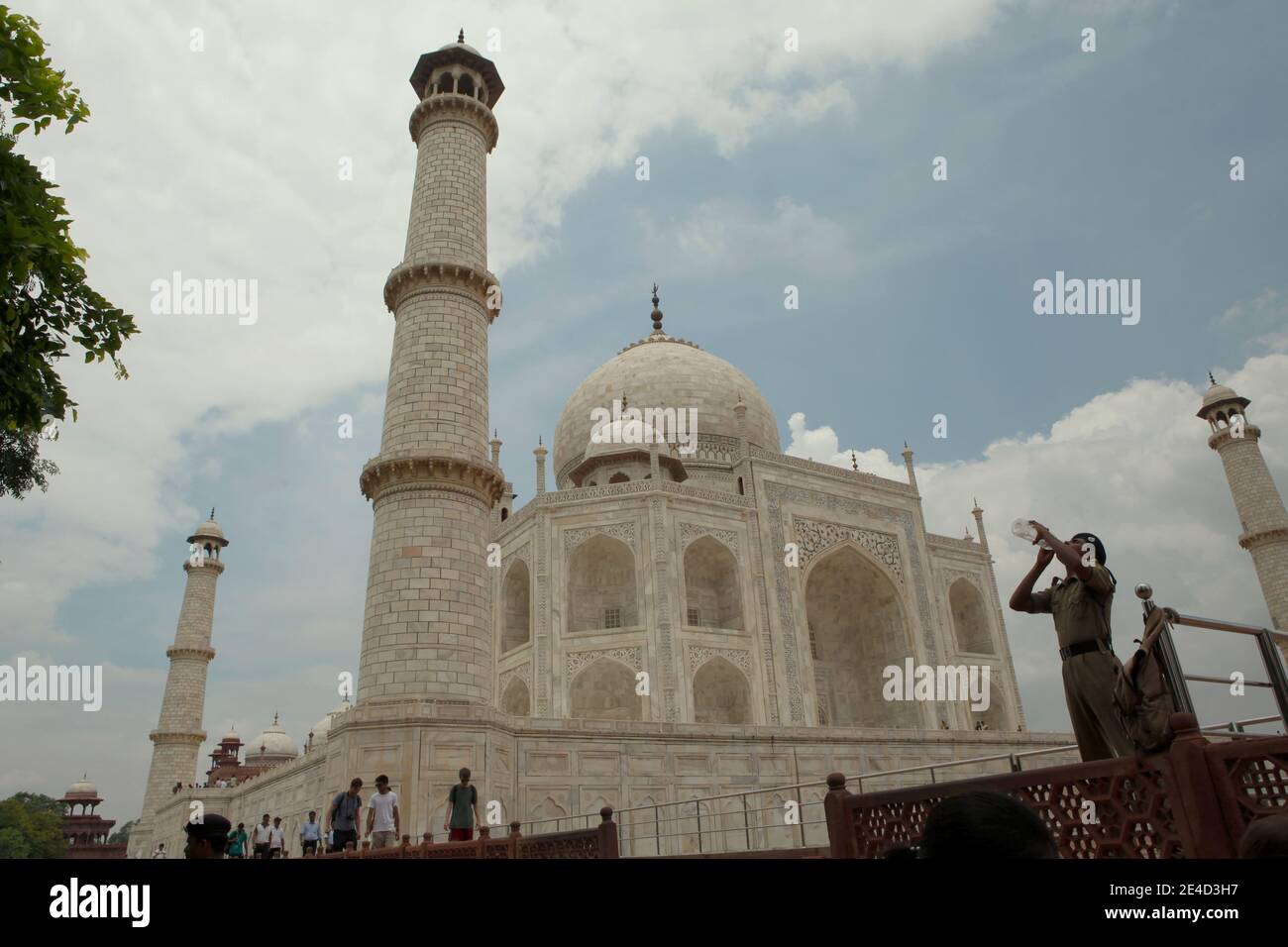 Taj mahal conservation hi-res stock photography and images - Alamy