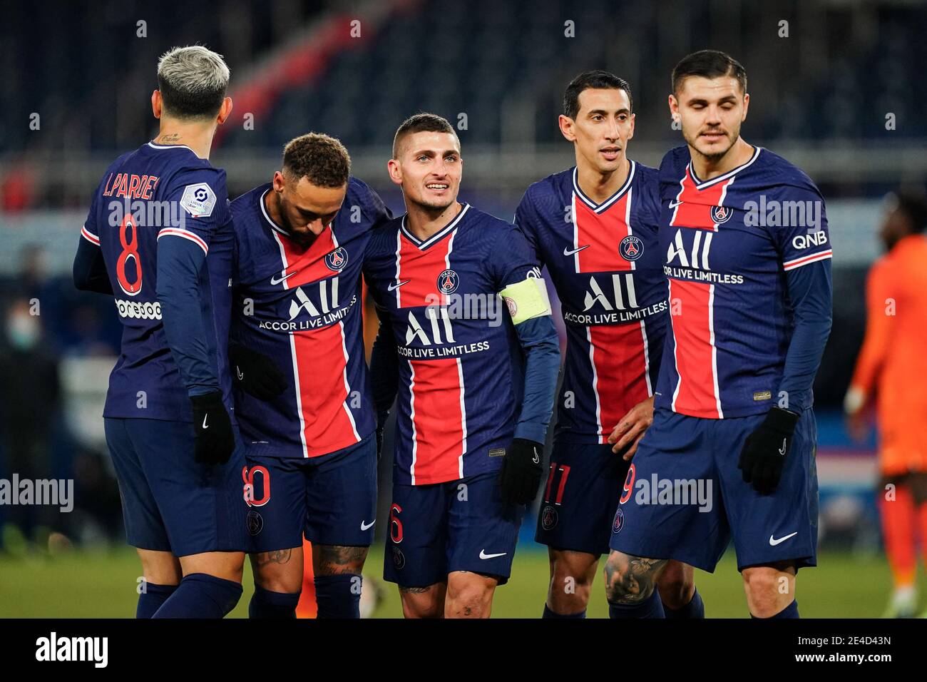 Leandro paredes marco verratti hi-res stock photography and images - Alamy