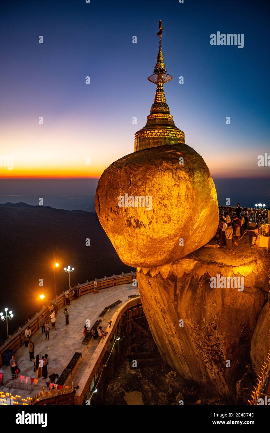 Hinduism in southeast asia hi-res stock photography and images - Alamy