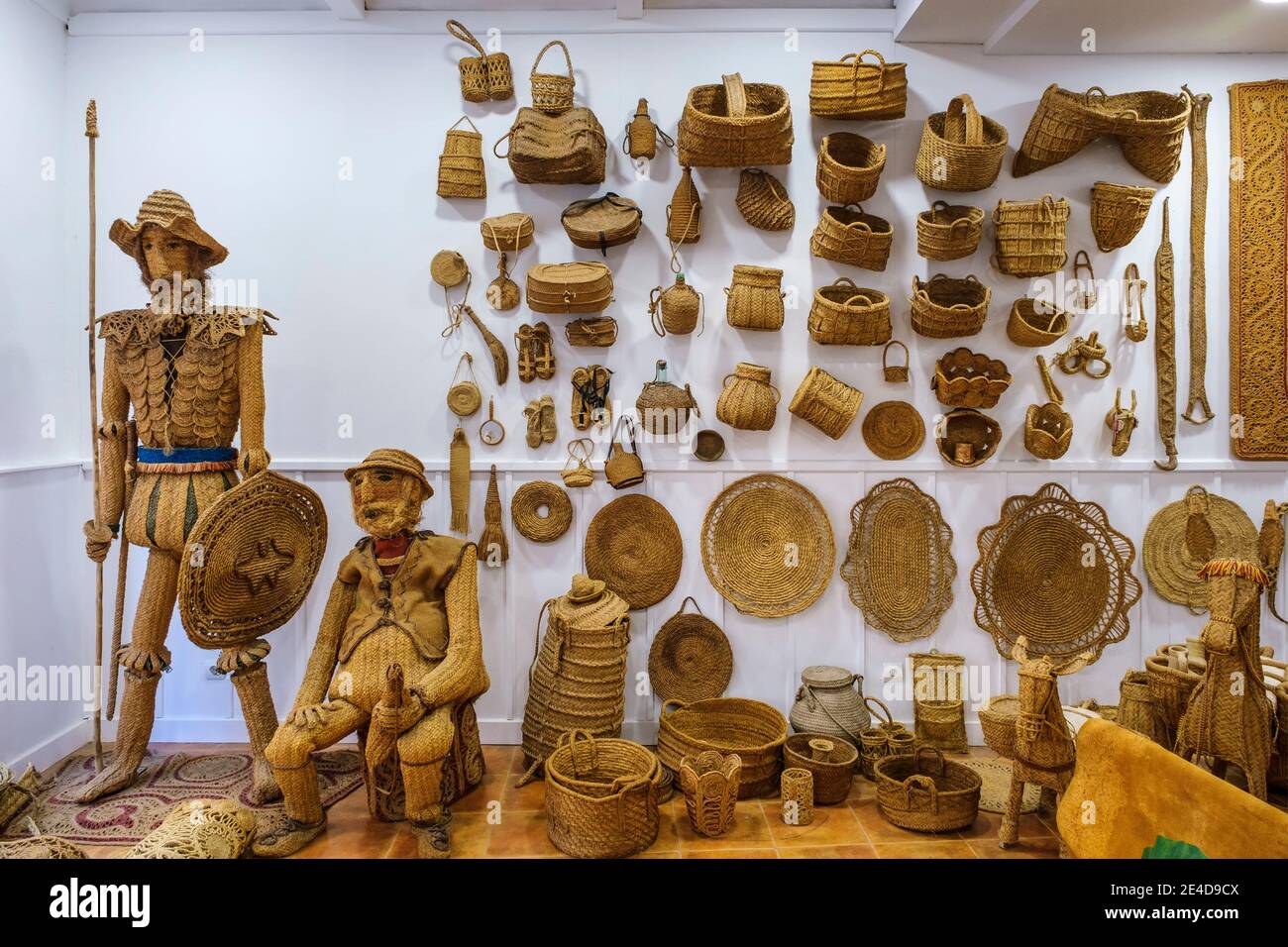 Esparto craft spain hi-res stock photography and images - Alamy
