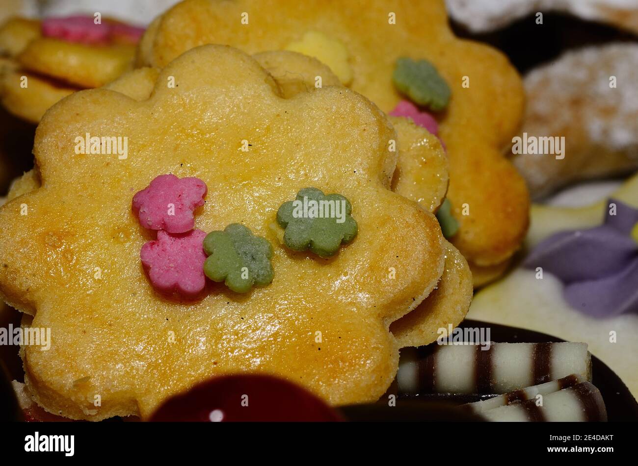 Many biscuits hi-res stock photography and images - Alamy