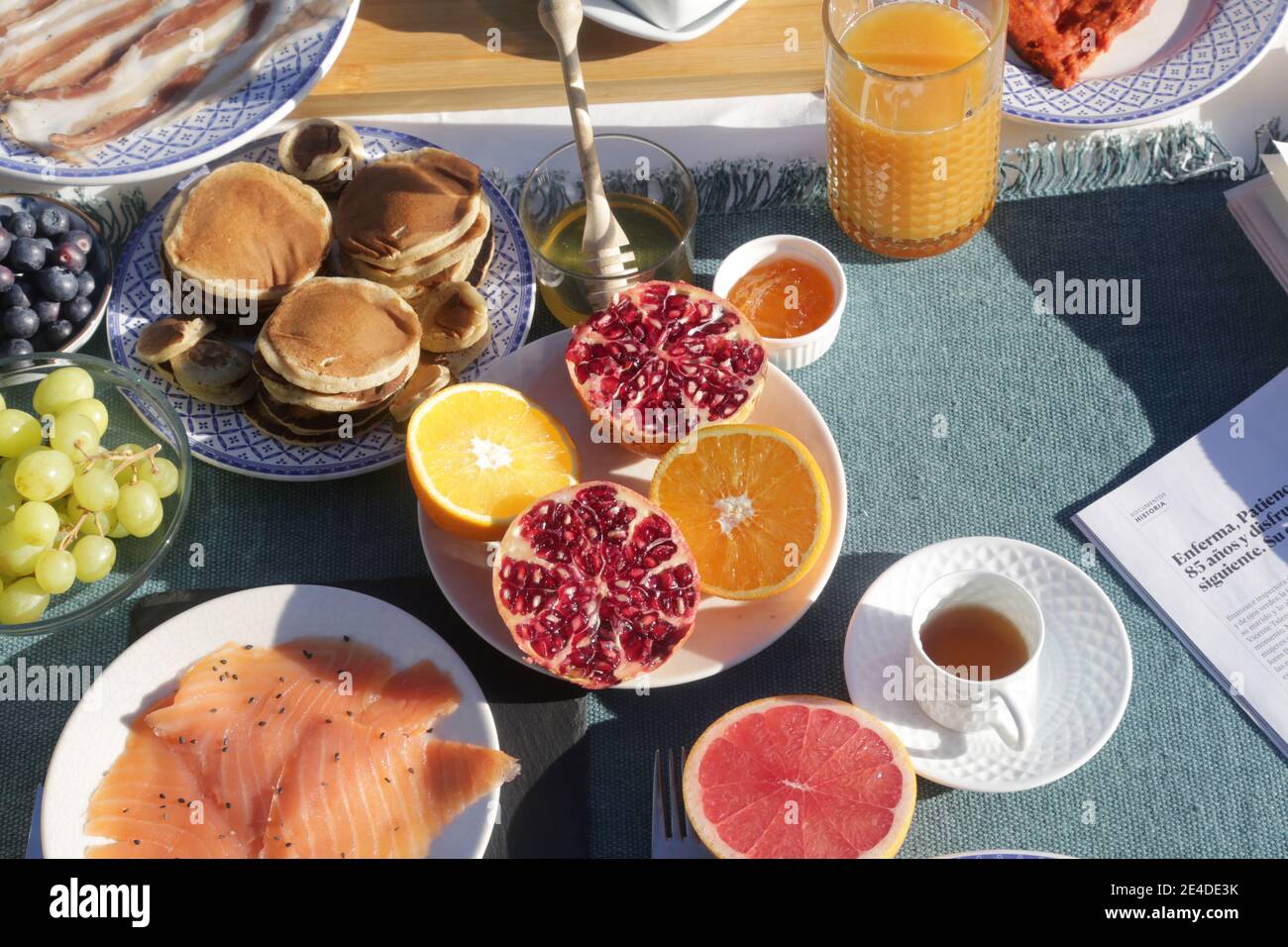 breakfast morning buffet brunch with food and drinks Stock Photo - Alamy