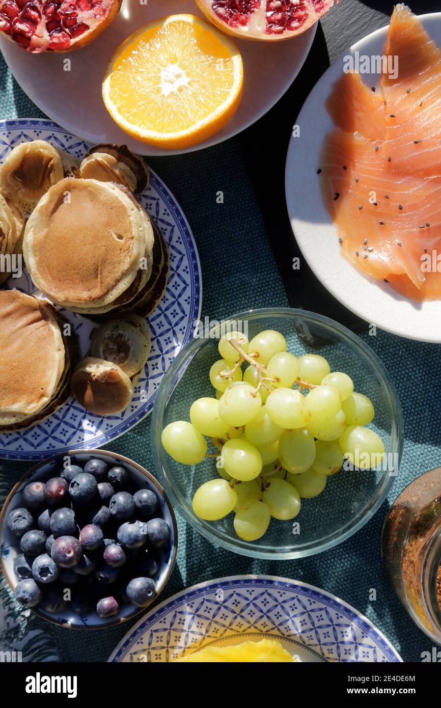 breakfast morning buffet brunch with food and drinks Stock Photo - Alamy