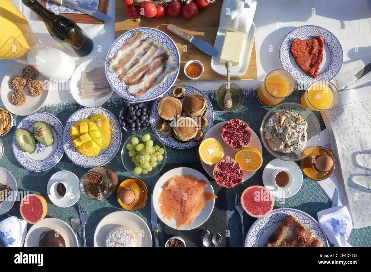 breakfast morning buffet brunch with food and drinks Stock Photo - Alamy