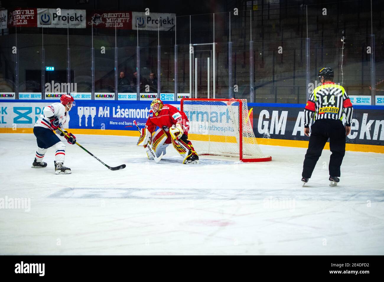 John muse hi-res stock photography and images - Alamy