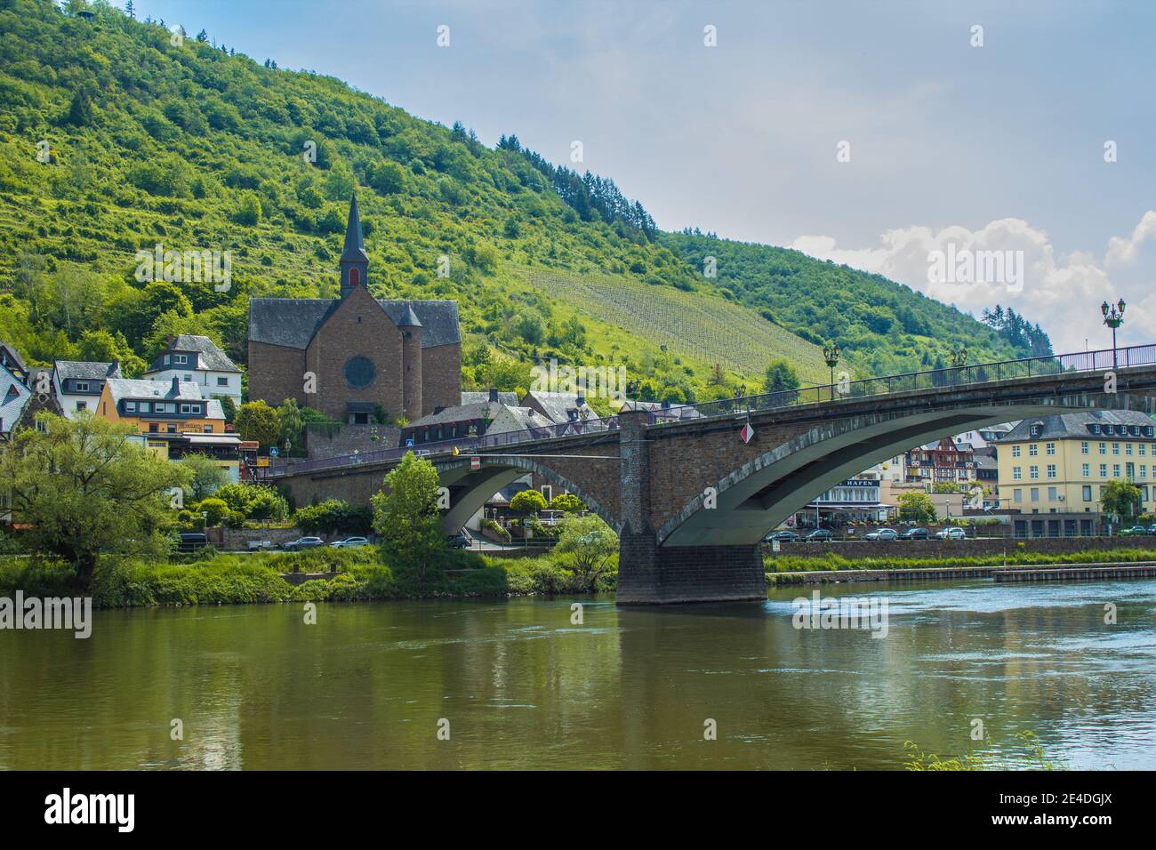 Cochem. St Remaclus church and Skagerrak bridge. It is a small ...