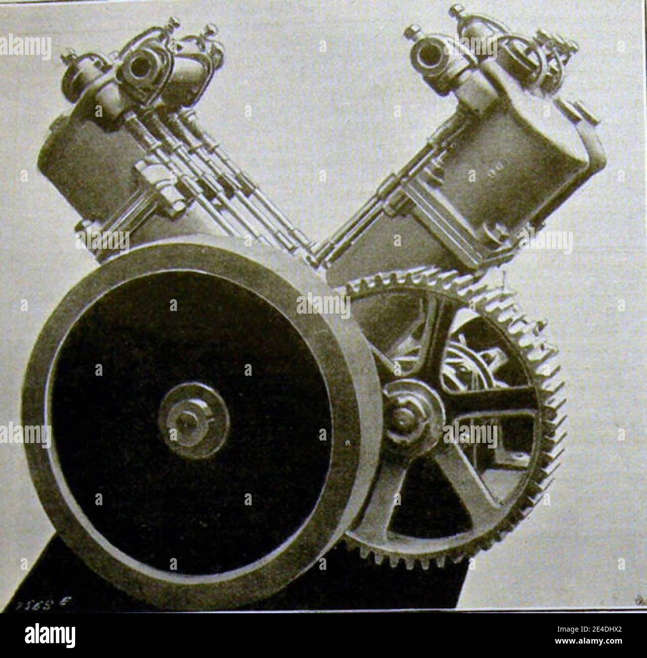 450 engine hi-res stock photography and images - Alamy