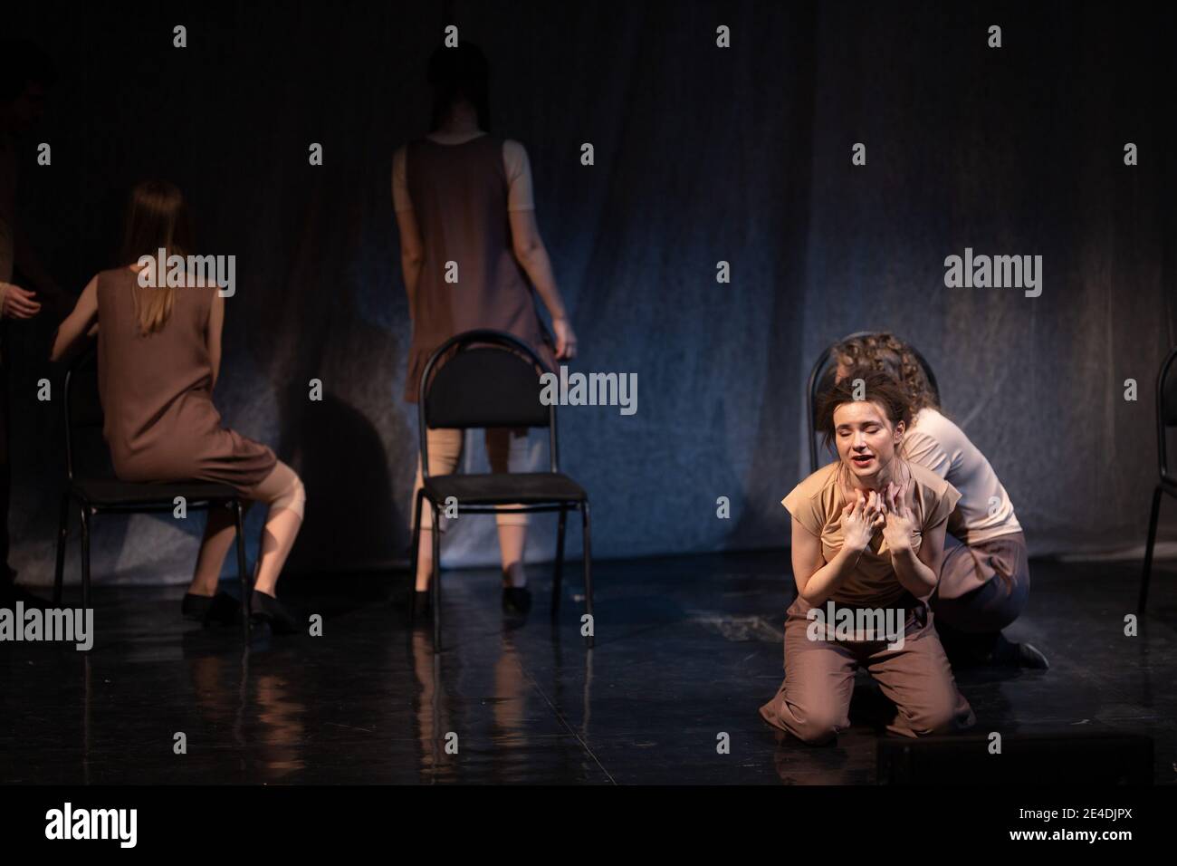 Actors and actresses play a modern lyrical performance of the show on ...