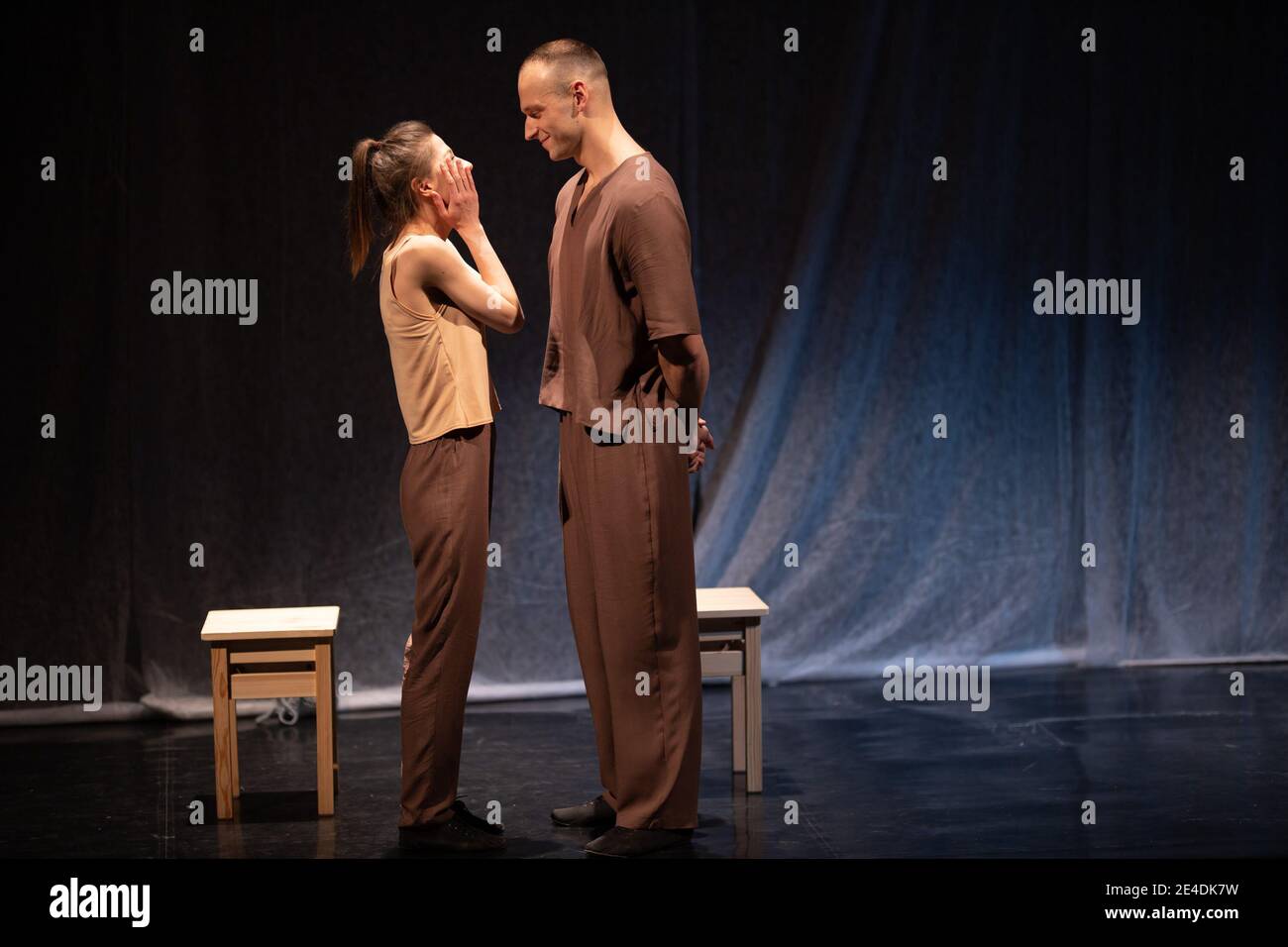 Actors and actresses play a modern lyrical performance of the show on ...