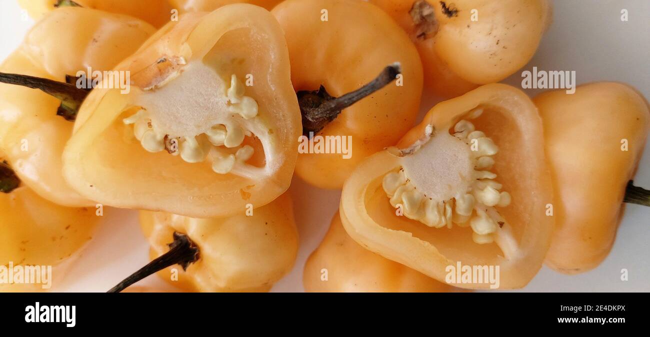 Pimenta de cheiro hi-res stock photography and images - Alamy