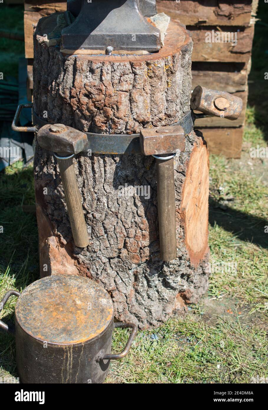 Hammer and other tools hi-res stock photography and images - Alamy