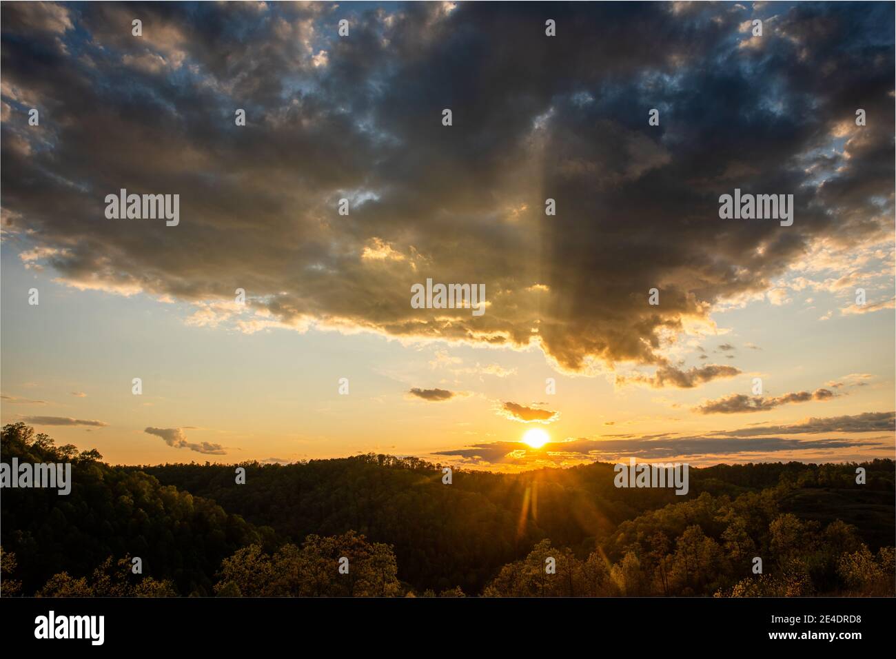Approach weather hi-res stock photography and images - Alamy