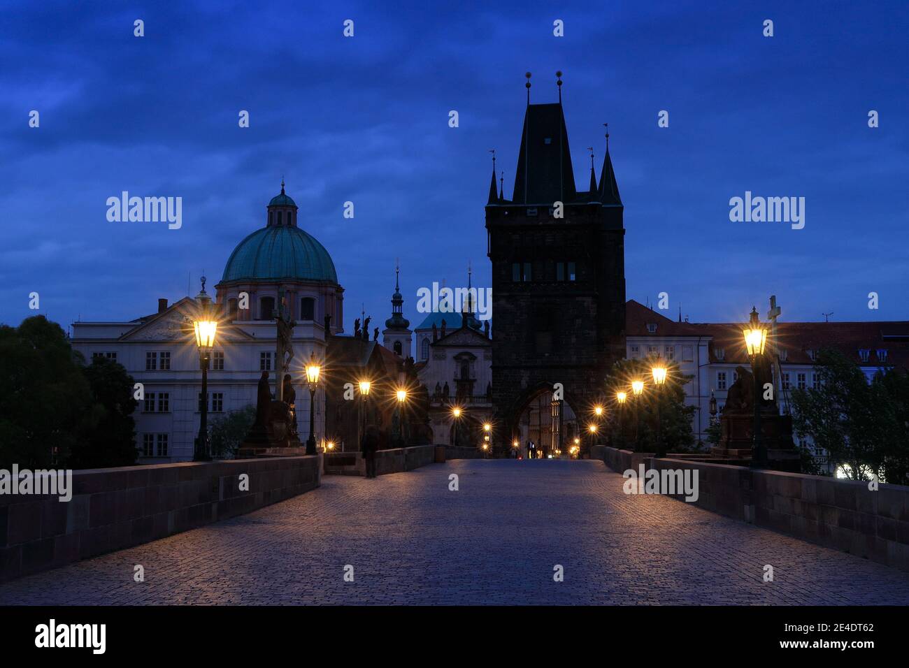 Prague, Charles Bridge in night. Lights on the bridge, built in ...