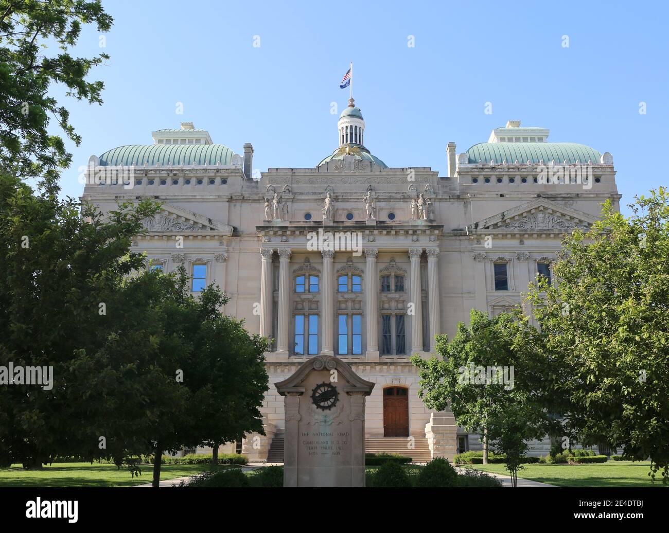 INDIANAPOLIS,INDIANA,USA-MAY 24:Indiana State Capitol Building.May 24 ...