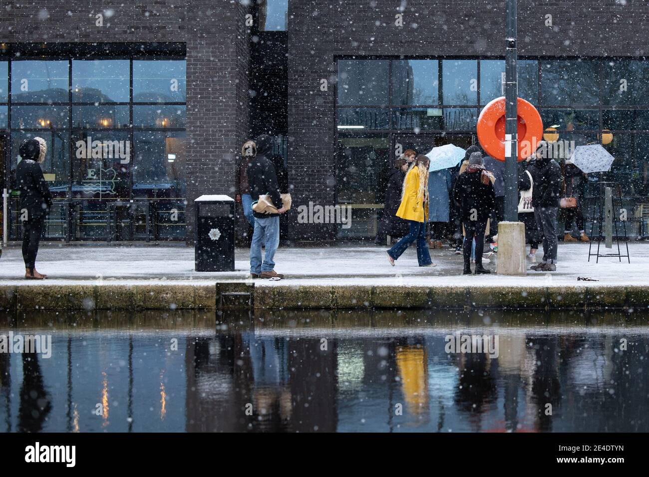 Pat scaasi hi-res stock photography and images - Alamy