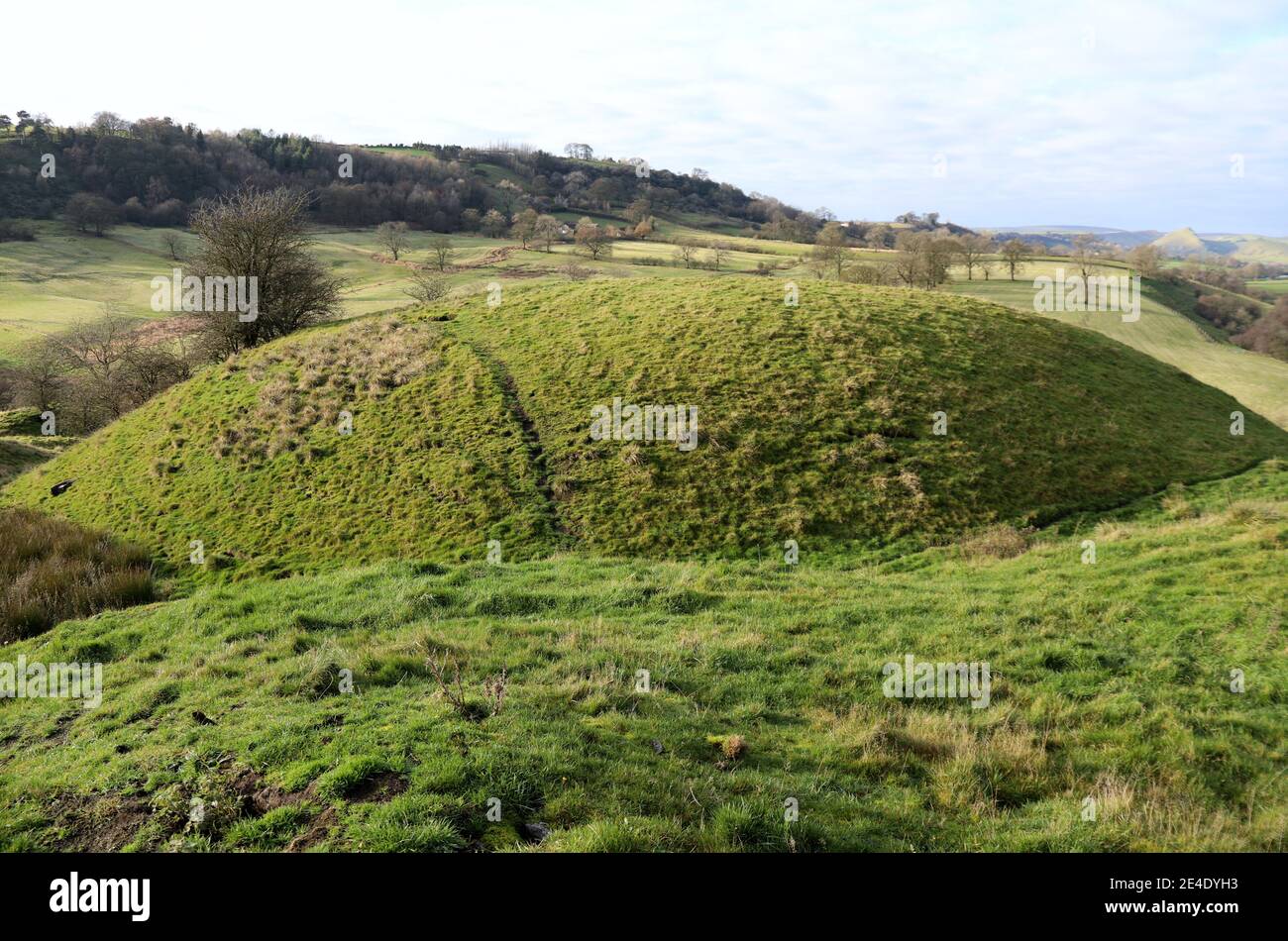 Motte and Bailey Pilsbury Castle at Hartington Stock Photo - Alamy