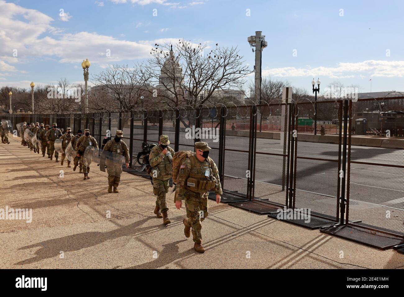 United states army national guard march hi-res stock photography and ...