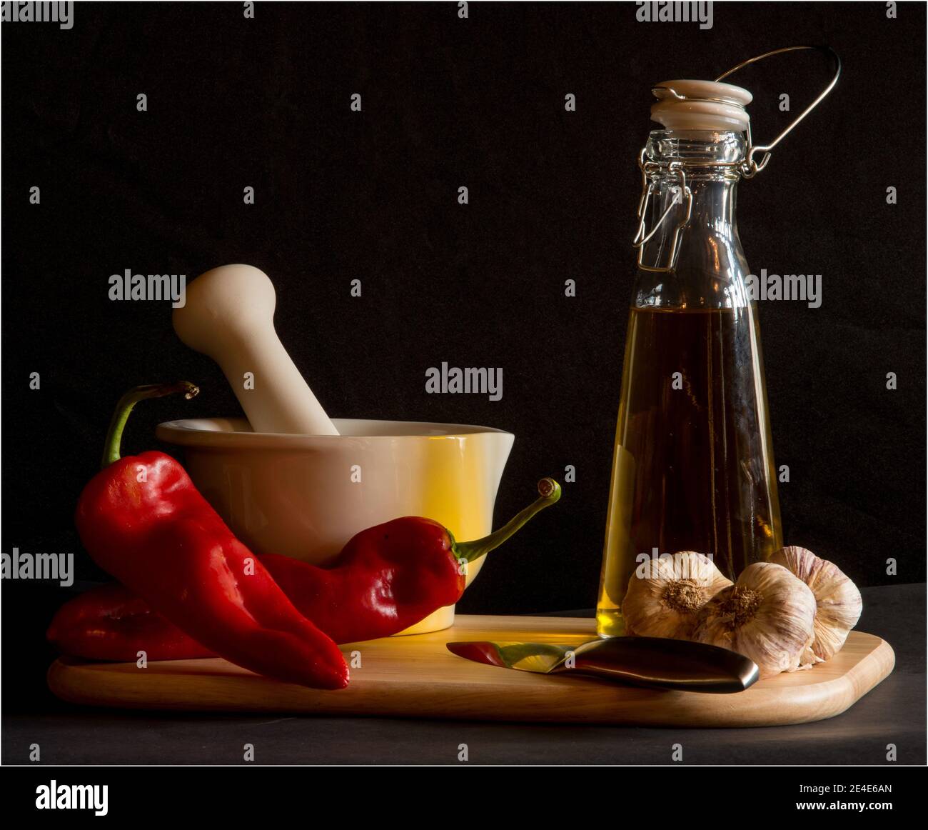 Red cooking oil hi-res stock photography and images - Alamy