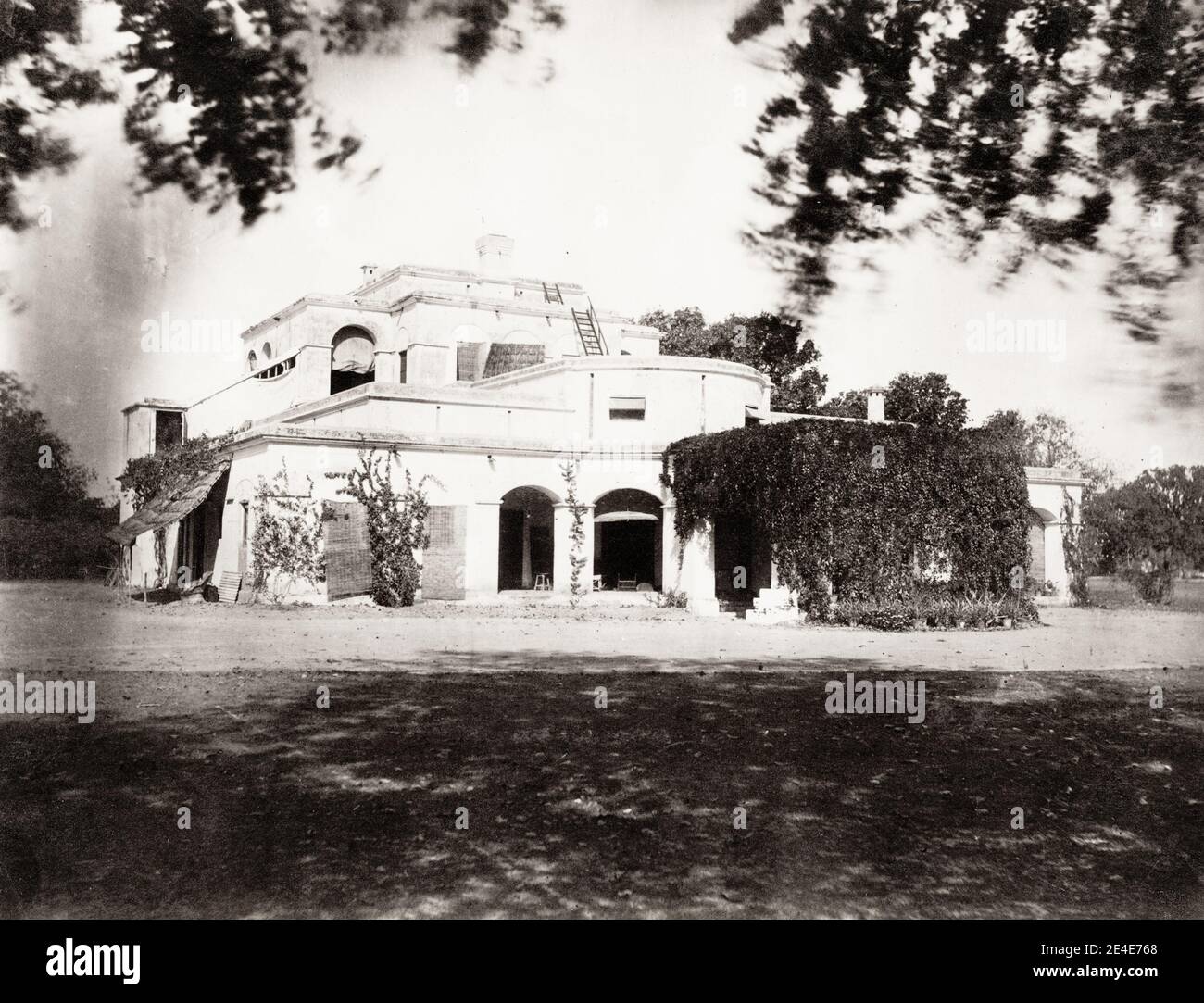 Vintage 19th century photograph: European home in Faizabad, India ...