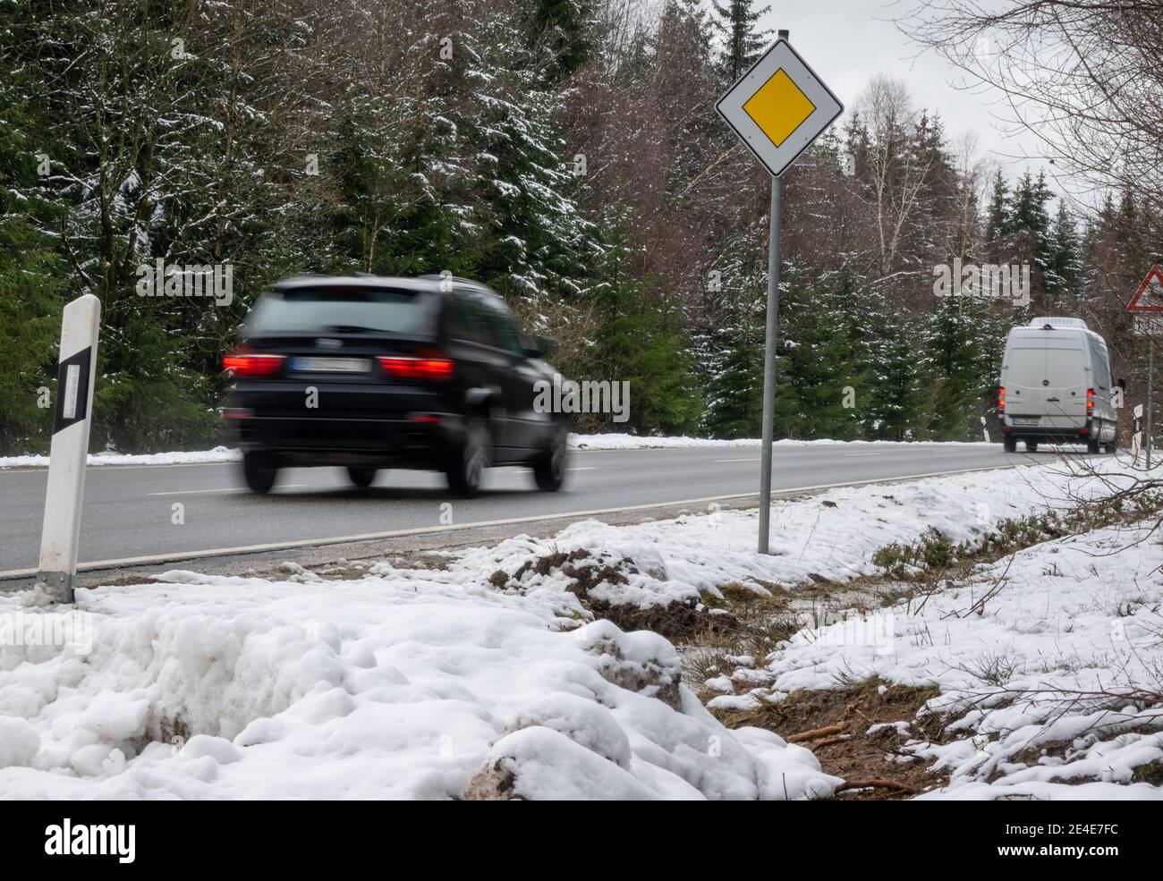 Morbach, Germany. 23rd Jan, 2021. Cars drive on the B269 near Morbach ...