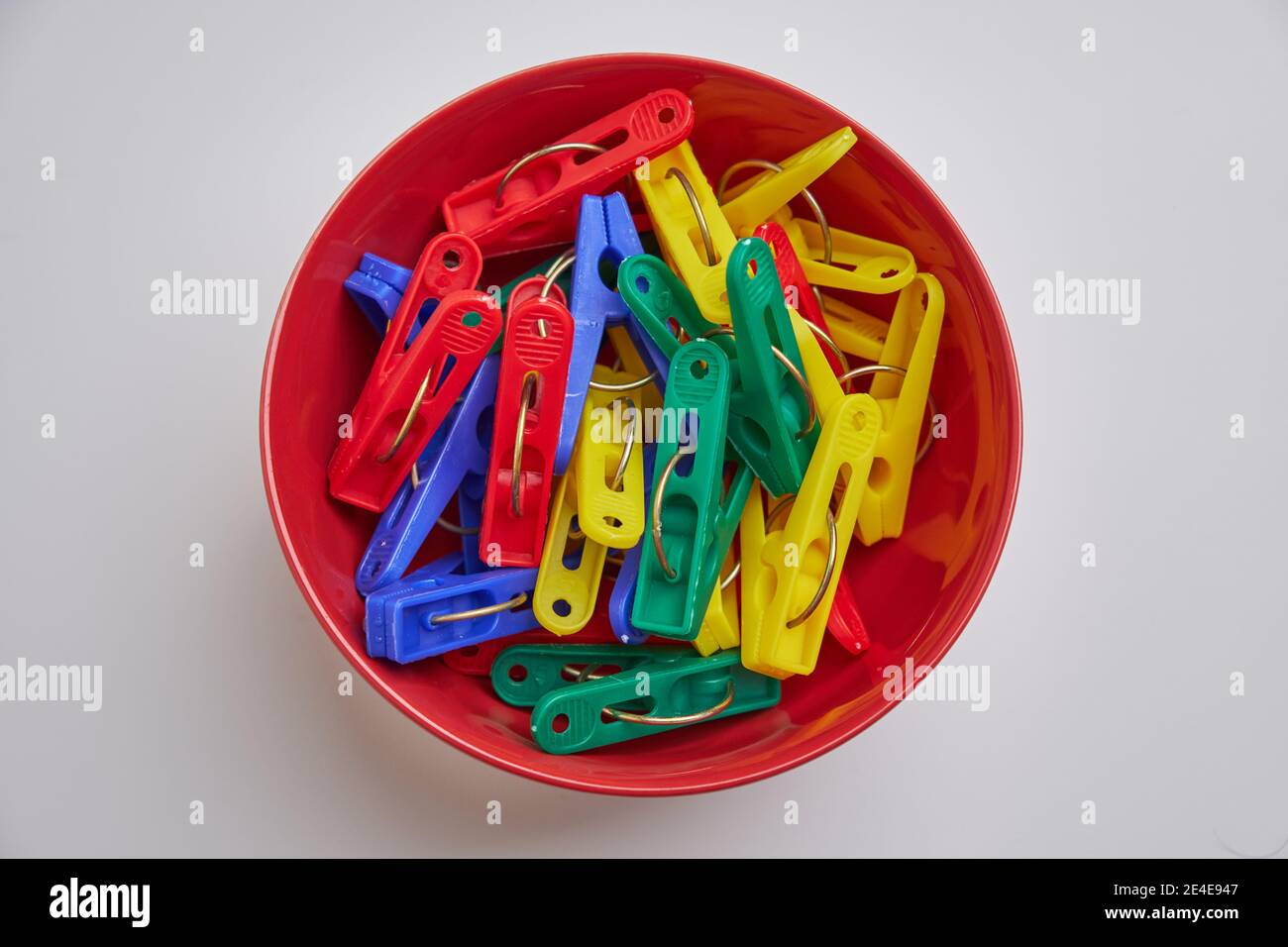 Blue laundry clips hi-res stock photography and images - Alamy