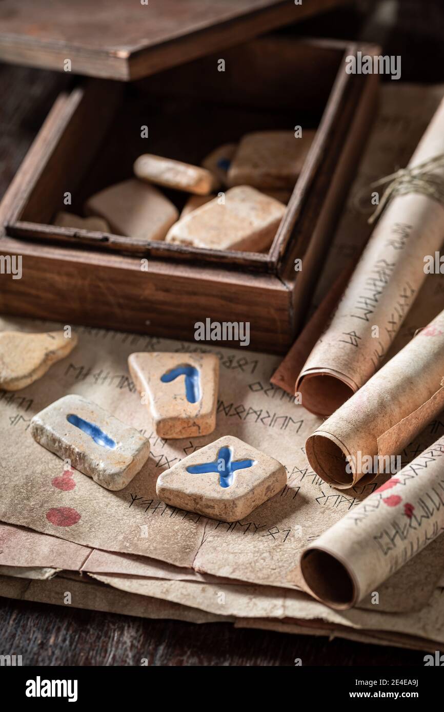 Viking scrolls hi-res stock photography and images - Alamy