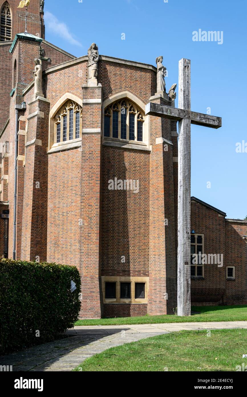 Guildford Cathedral with the Ganges Cross, Stag Hill, architect Sir ...