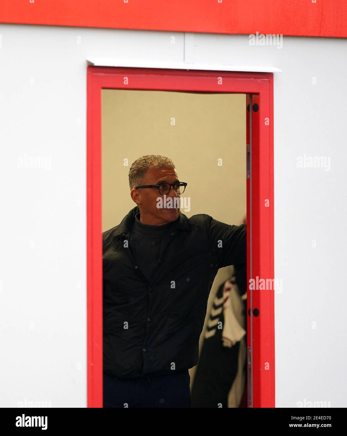 Northampton towns manager keith curle hi-res stock photography and ...
