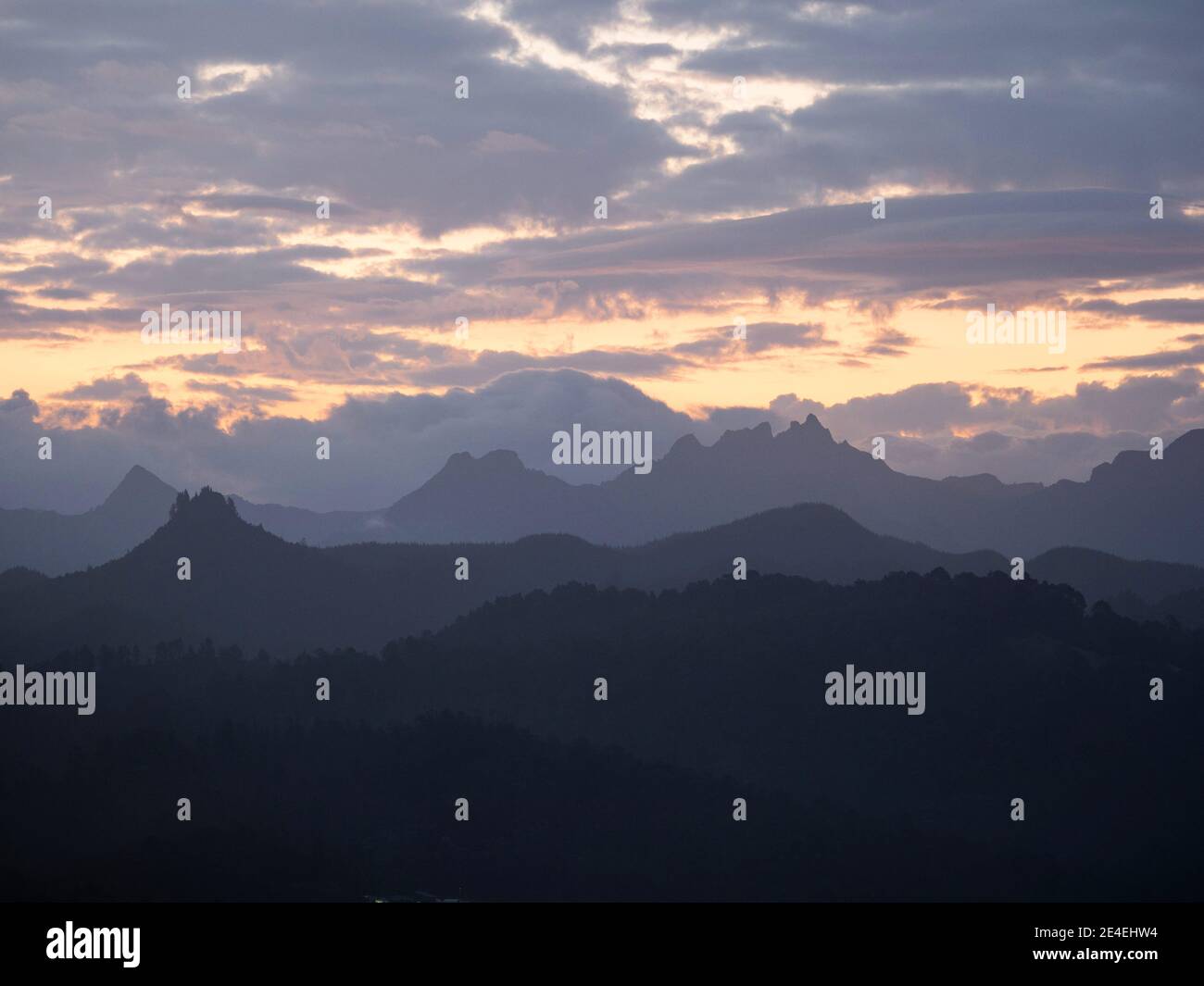 Panorama landscape view of Coromandel peninsula mountain range layers ...