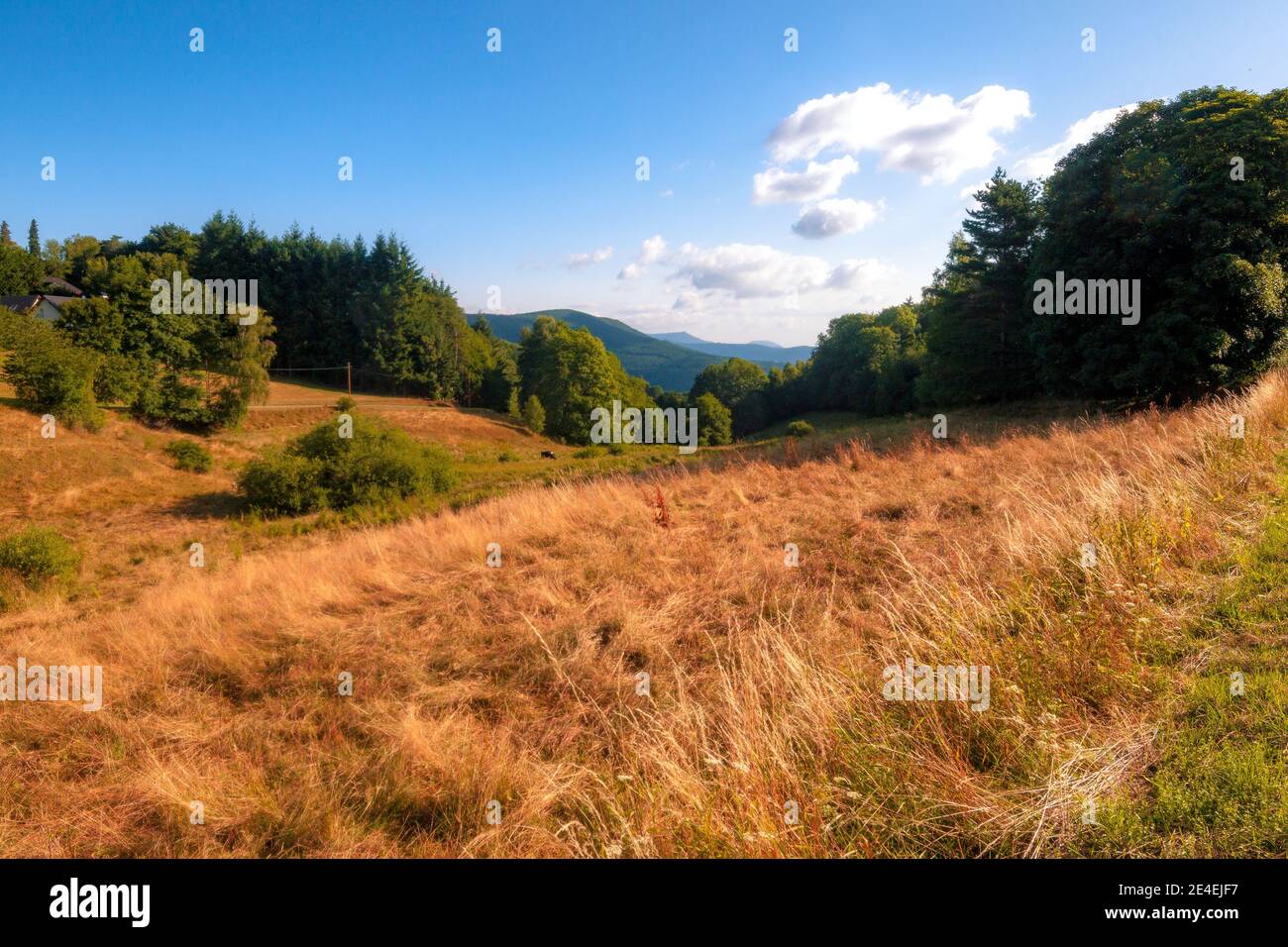 Mountains hills moors hi-res stock photography and images - Alamy