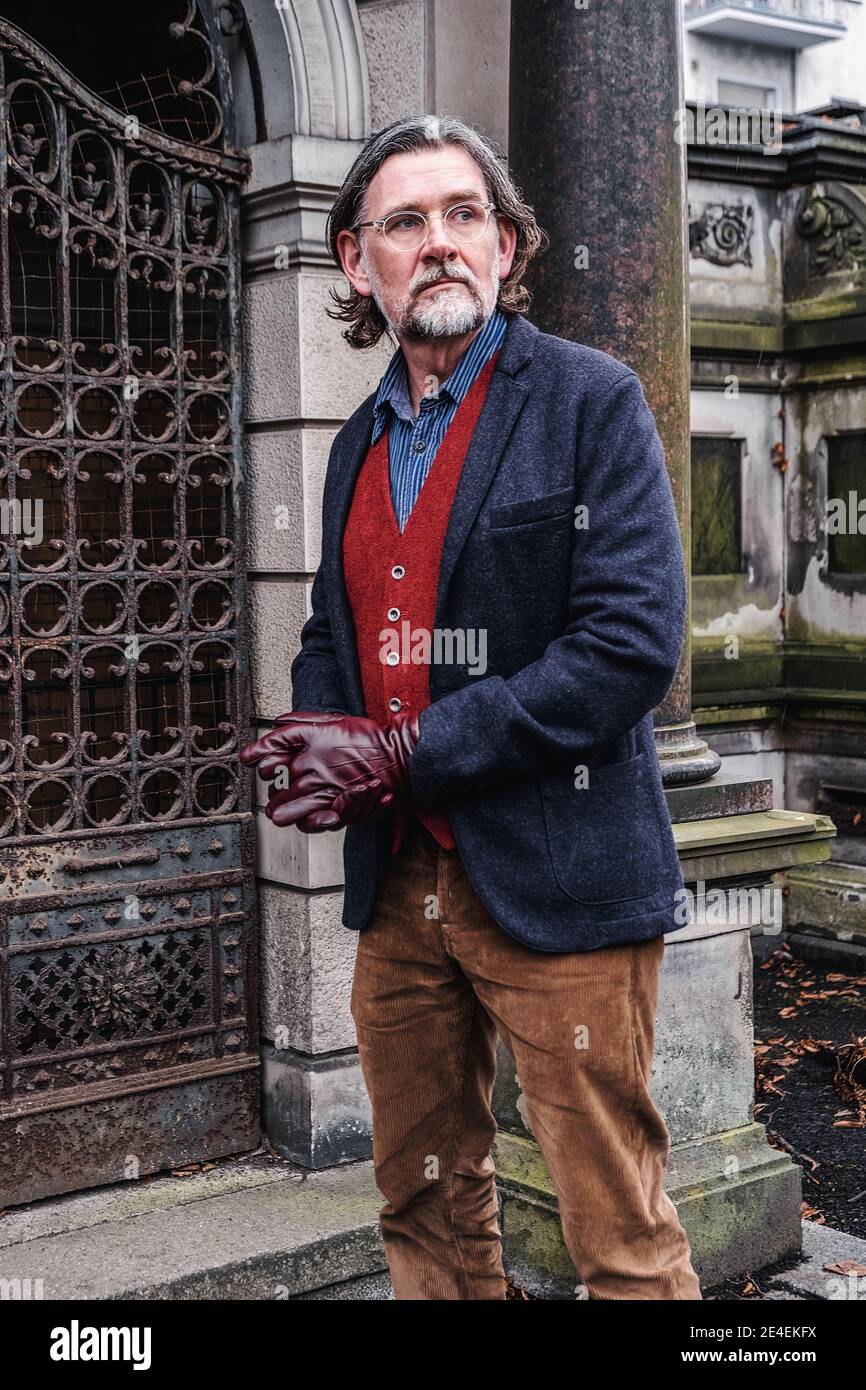 Standing sadness death grave cemetery hi-res stock photography and ...