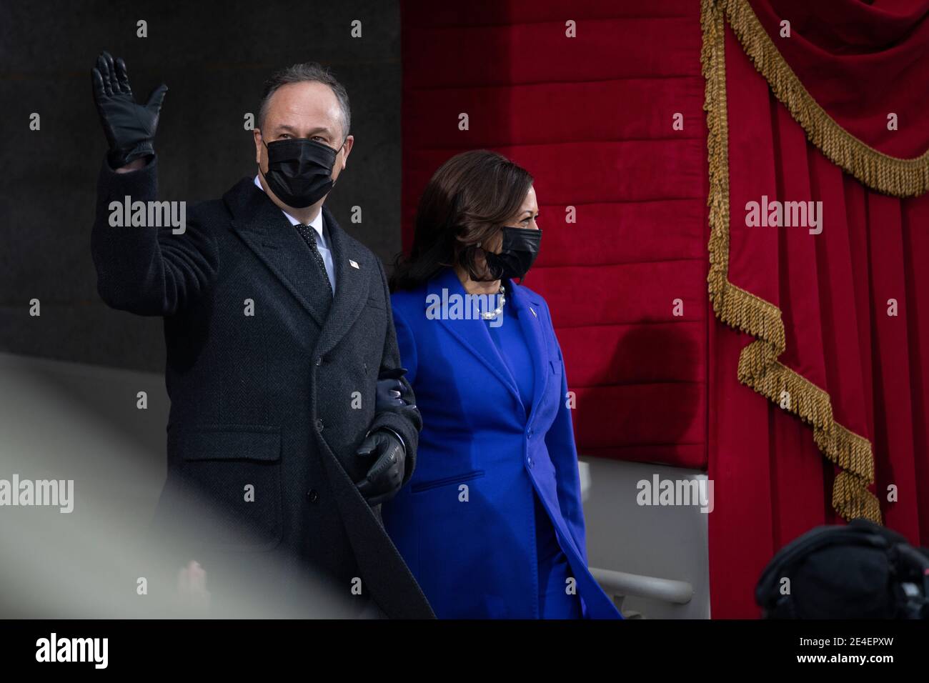 2021 inauguration harris swearing hi-res stock photography and images ...