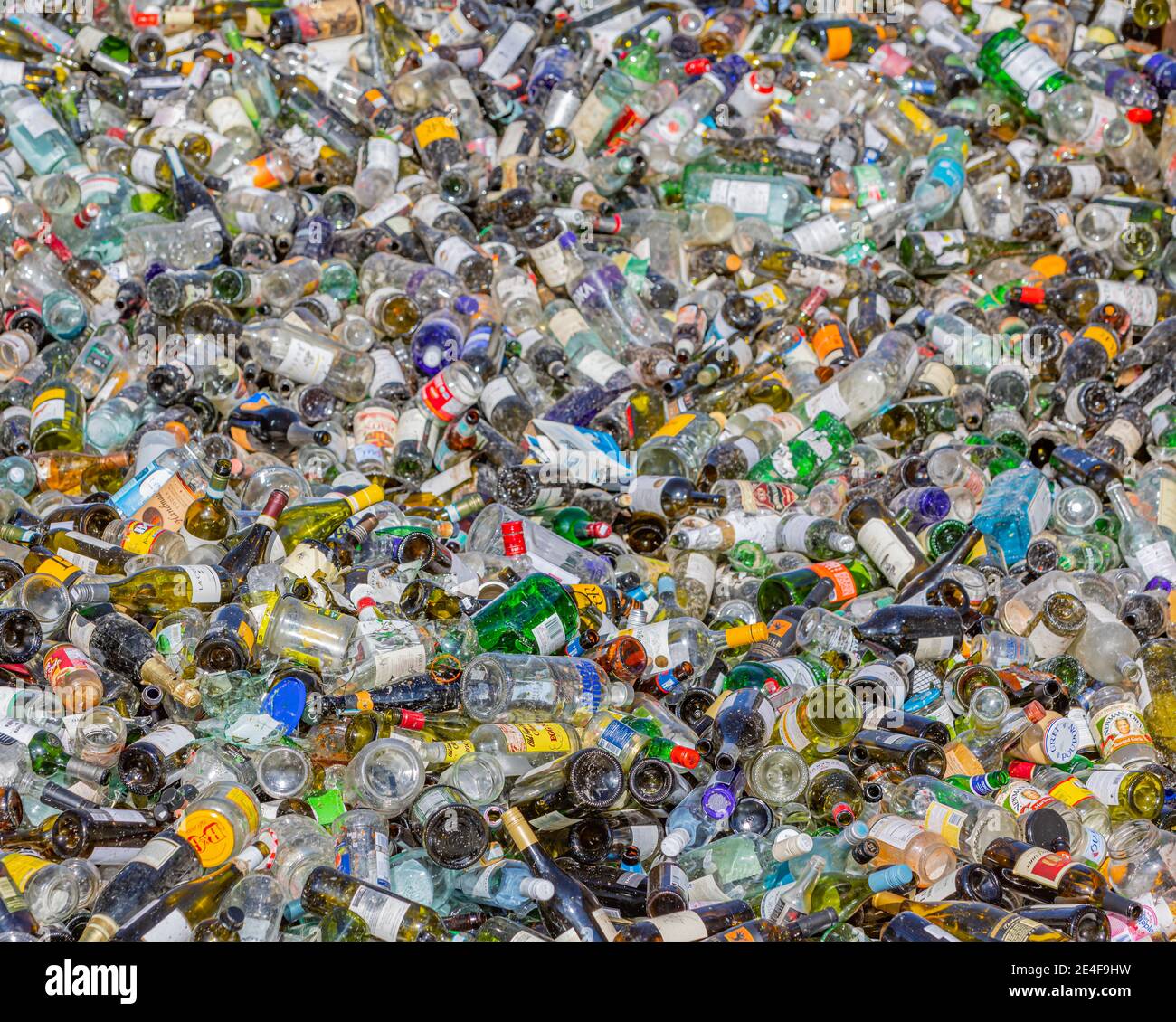 Types glass in pile hi-res stock photography and images - Alamy