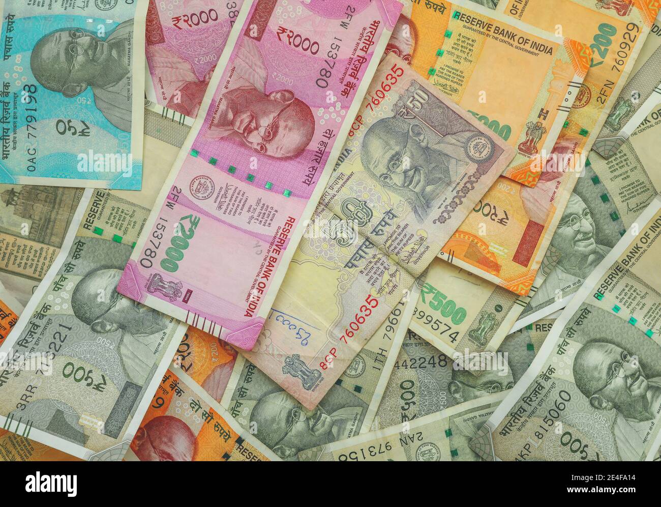 500 indian rupees hi-res stock photography and images - Alamy