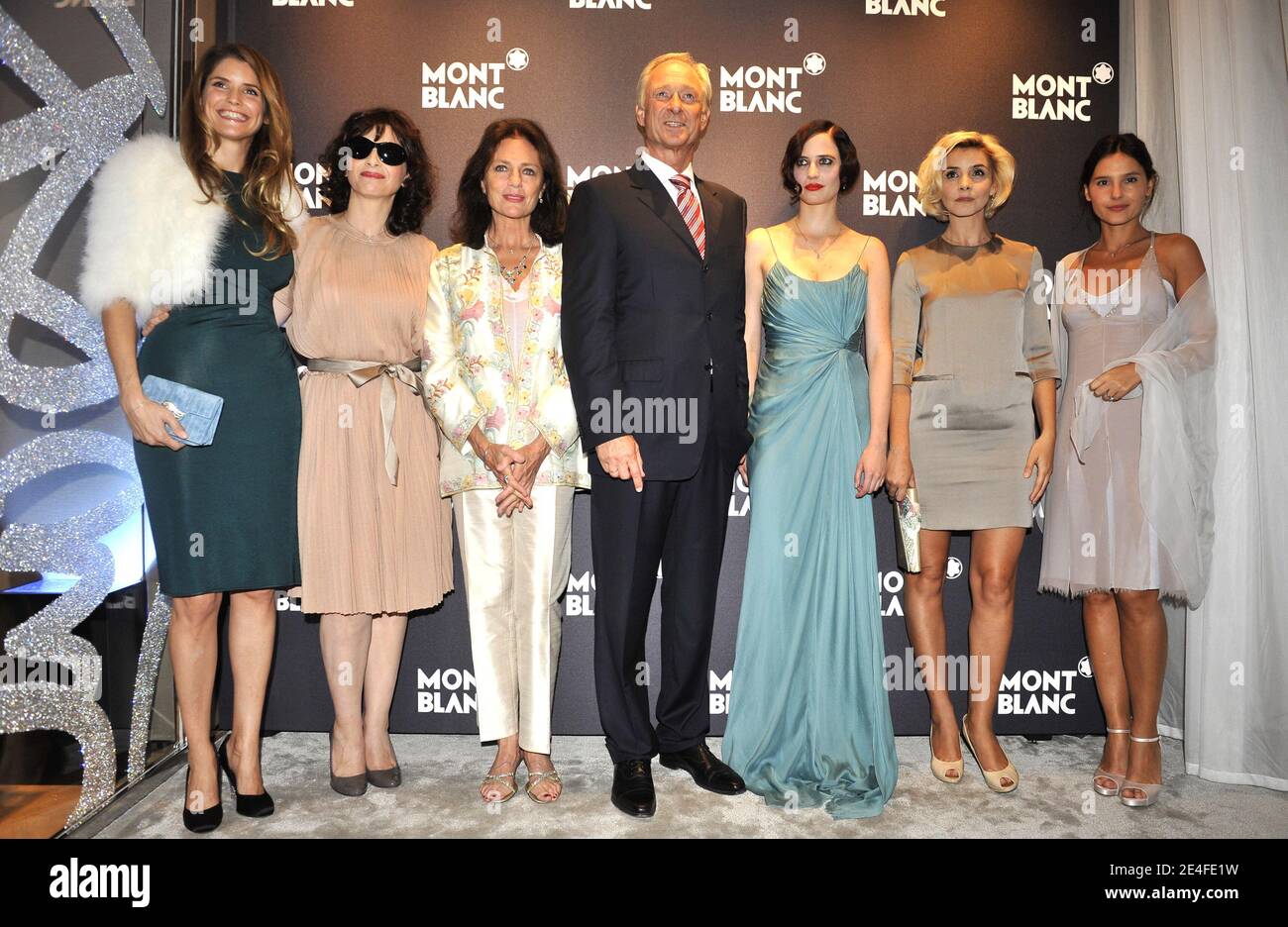 Alice Taglioni, Jacqueline Bisset, Clotilde Courau, Lutz Bethge ...