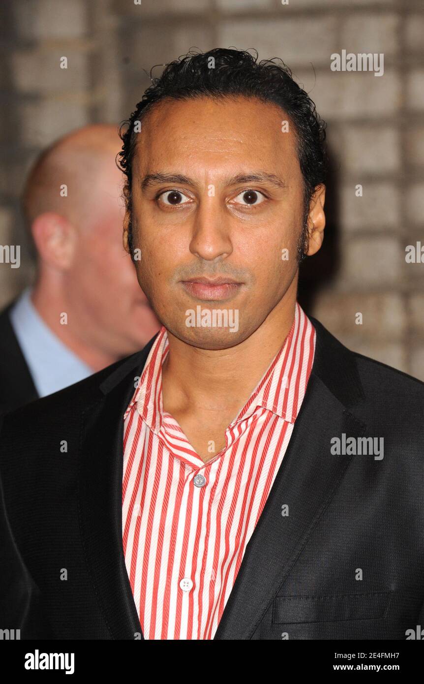 Aasif Mandvi attends the Broadway opening night of 'Hamlet' at the ...