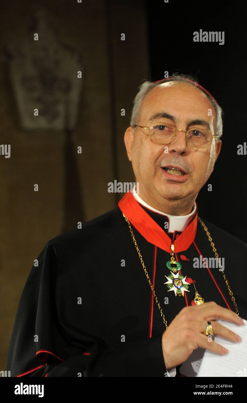 Dominique mamberti hi-res stock photography and images - Alamy