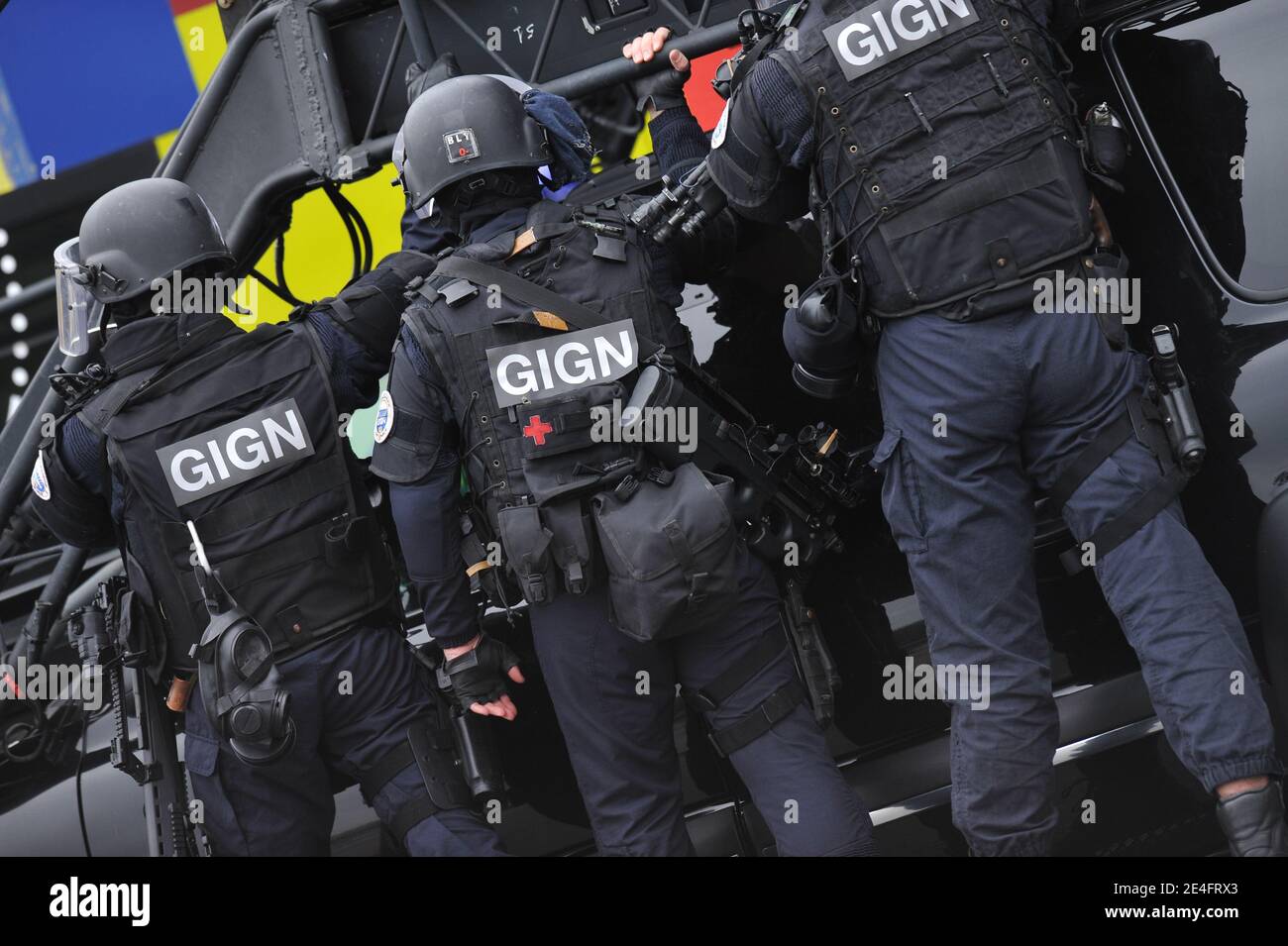 Members of the GIGN (Intervention Group of the National Gendarmerie ...
