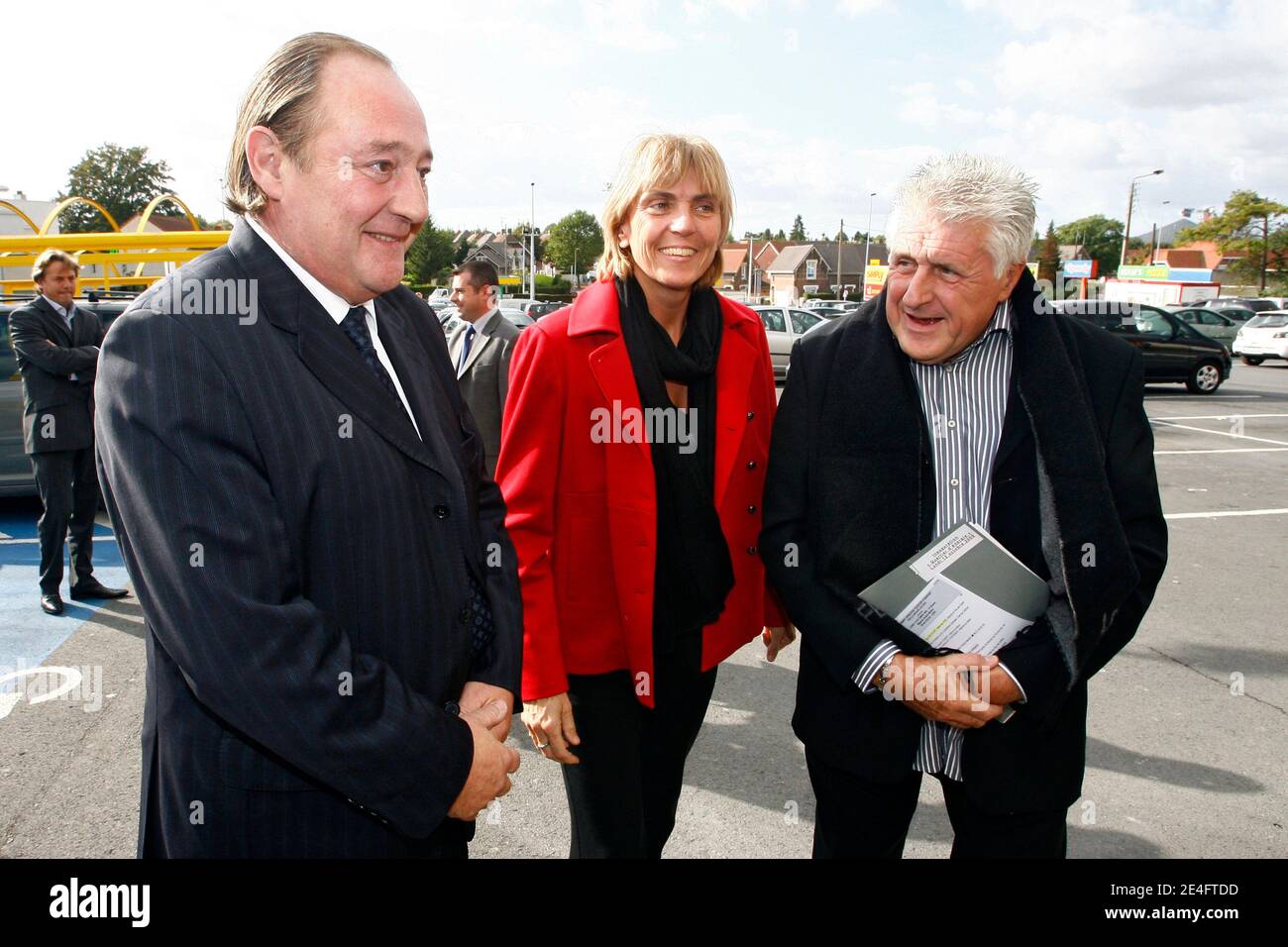 Valerie Letard, Secretaire d'Etat en charge de l'Ecologie, en compagnie ...
