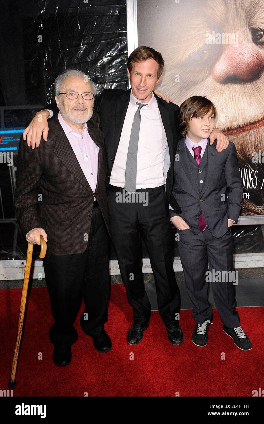 (L-R) Spike Jonze, Maurice Sendak and Max Records arriving for the NYC ...