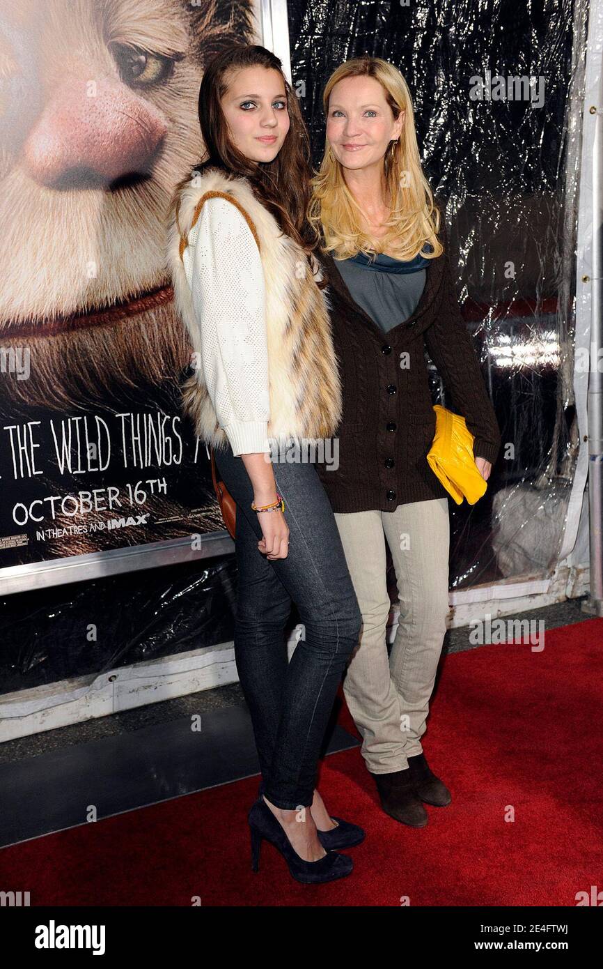 Joan allen and her daughter hi-res stock photography and images - Alamy