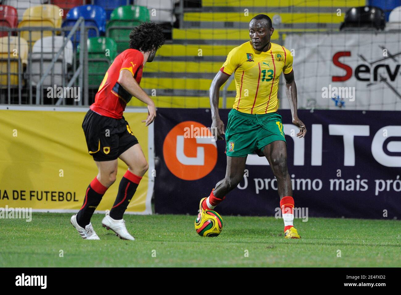 Angola vs cameroon hi-res stock photography and images - Alamy