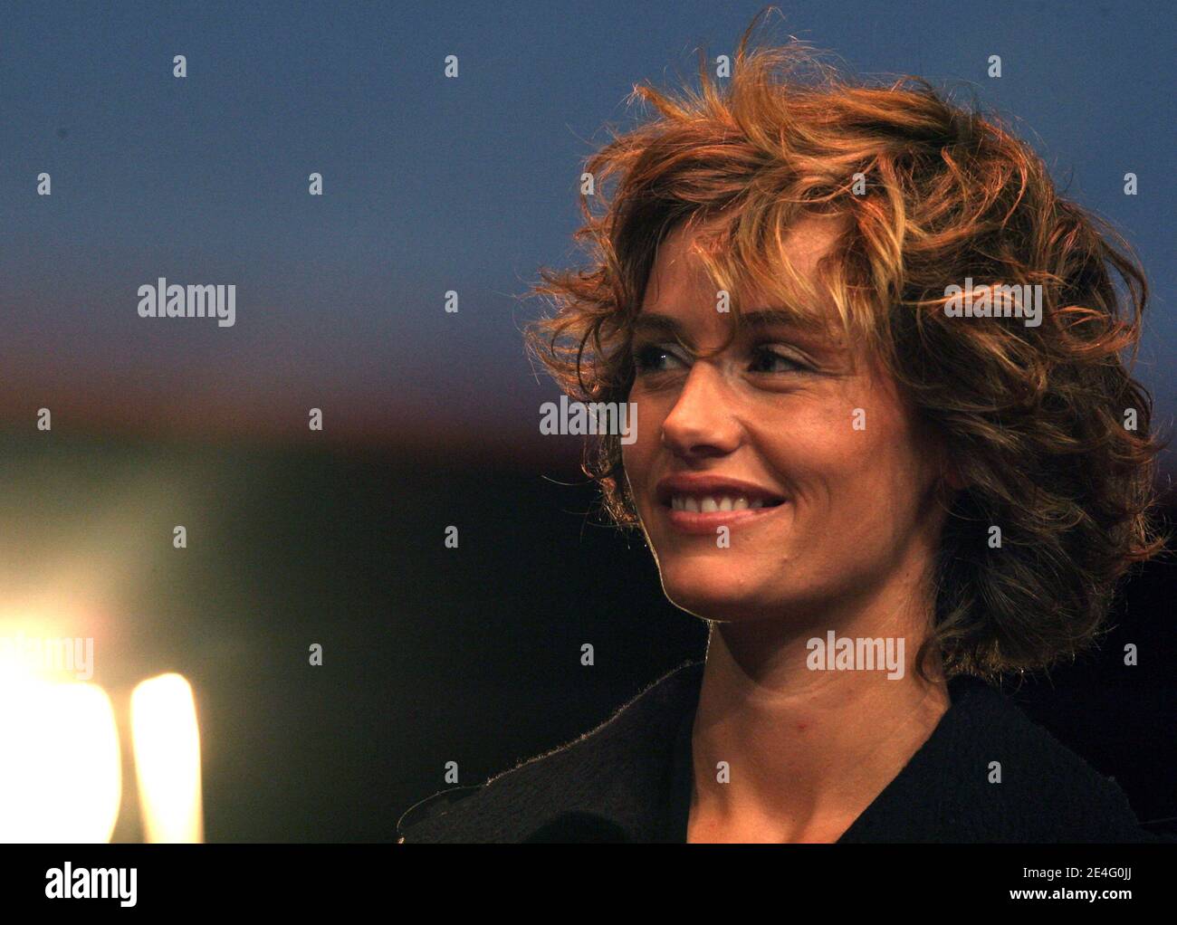 Cecile de france and clint eastwood hi-res stock photography and images ...