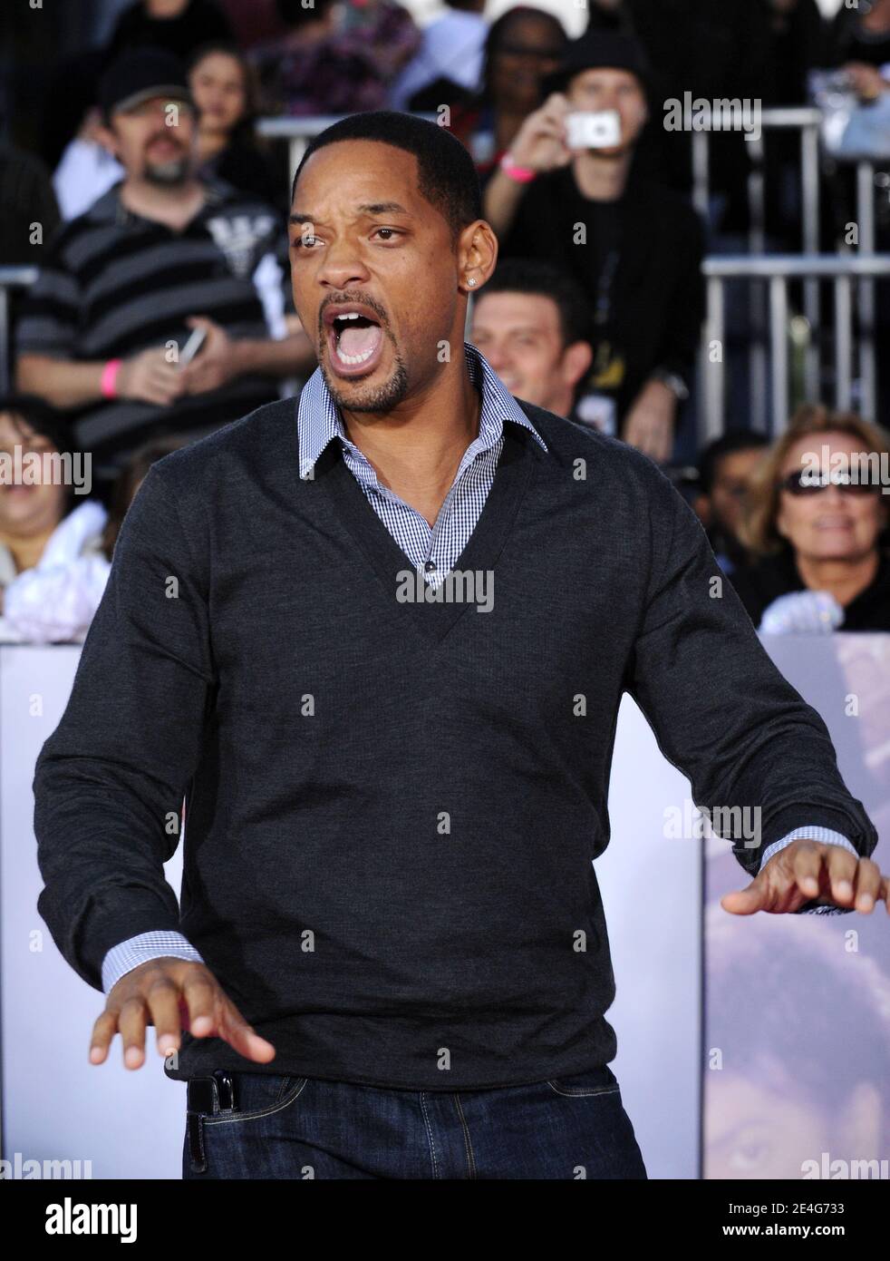 Will Smith arriving for the premiere of Sony Pictures' 'This Is It ...