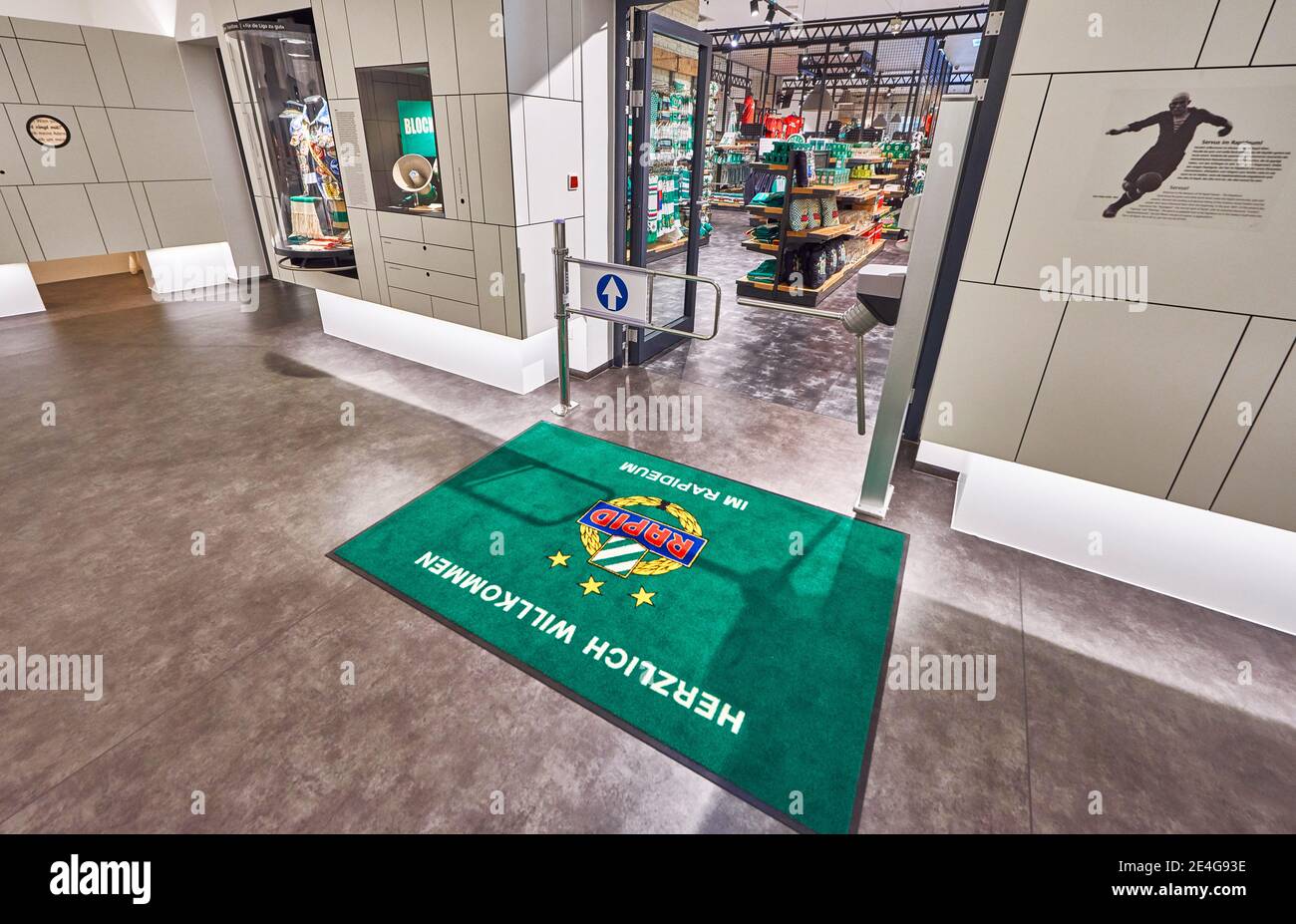 Champion shop entrance hi-res stock photography and images - Alamy
