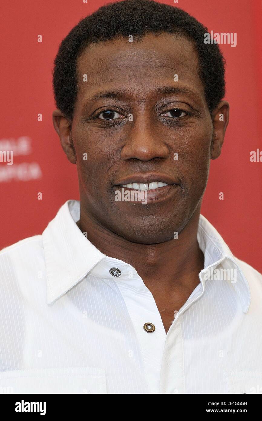 Actor Wesley Snipes attending the 'Brooklyn's Finest' photocall at the ...