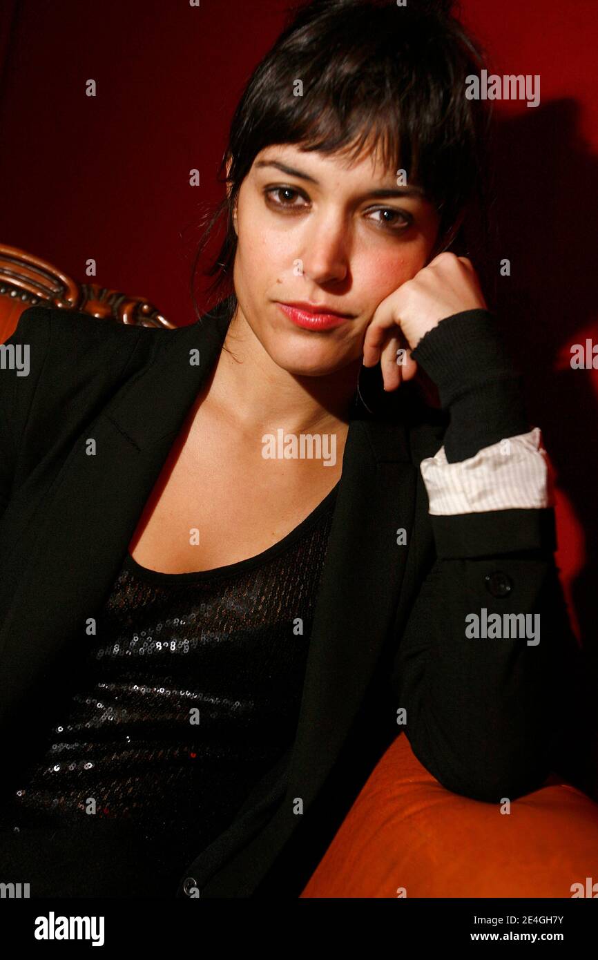 Vimala pons hi-res stock photography and images - Alamy