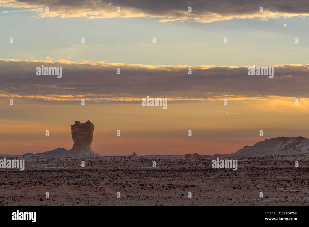 Sunrise in the Libyan desert, white desert, limestone formations in the ...