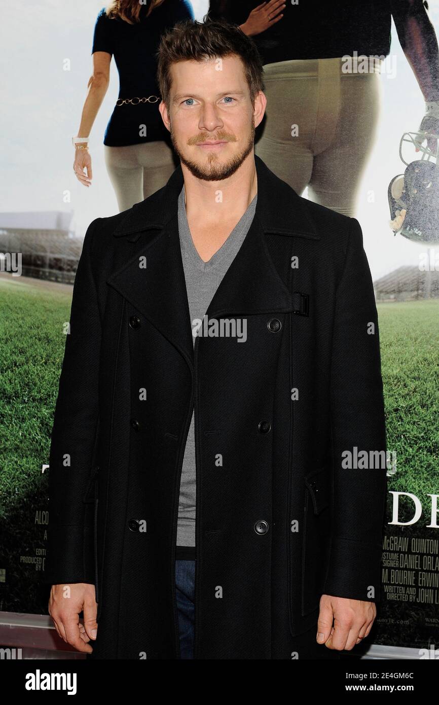 " Actor Eric Mabius attends the premiere of ""The Blind Side"" at the ...