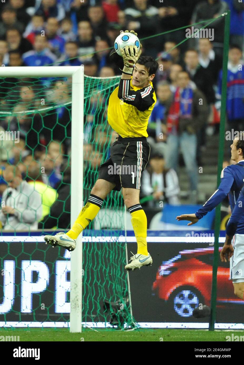 Goal keeper save world cup hi-res stock photography and images - Alamy